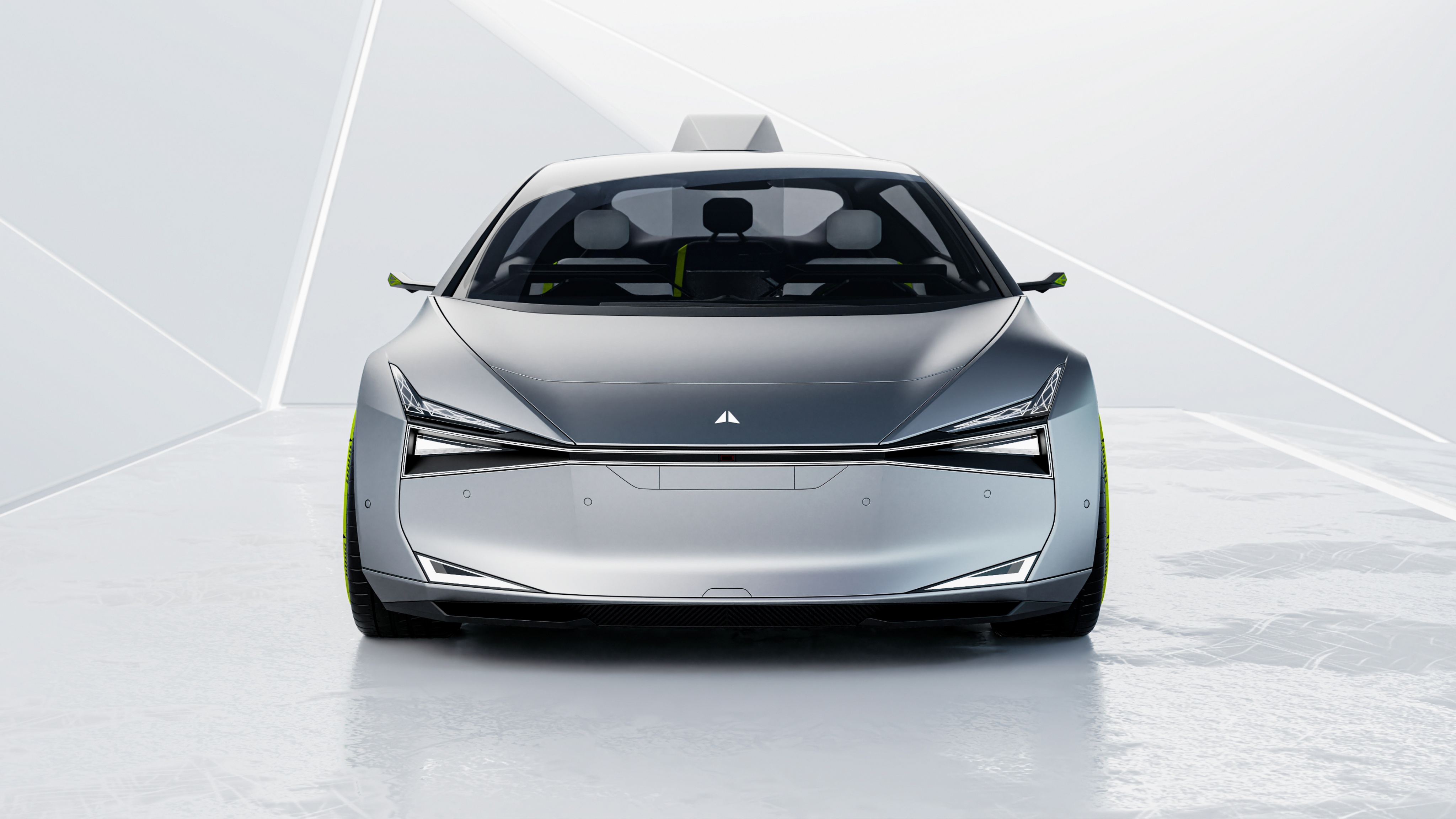 Holograktor | Metaverse on Wheels